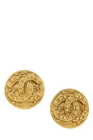 Chanel Cc Filigree Round Earrings - Gold