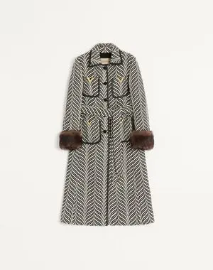 Valentino Garavani Wool Cloth Coat With Animal Print And Shearling Detail - Butter/black