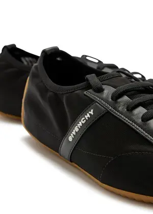 Givenchy Panelled Mesh Sneakers - Black