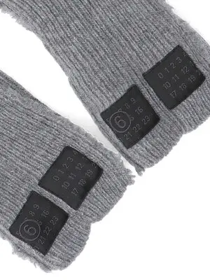 MAISON MARGIELA Wool Blend Gloves - Gray