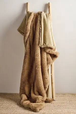 Apparis Brady Faux Mink Blanket - Blonde Mink