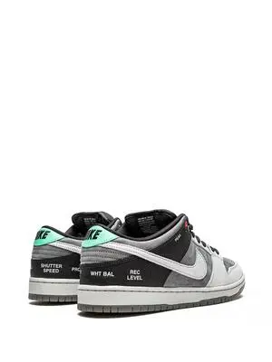Nike Sb Dunk Low Pro Iso Vx1000 Sneakers