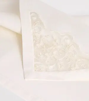 DEA Linen Lace-trim Elite Napkin