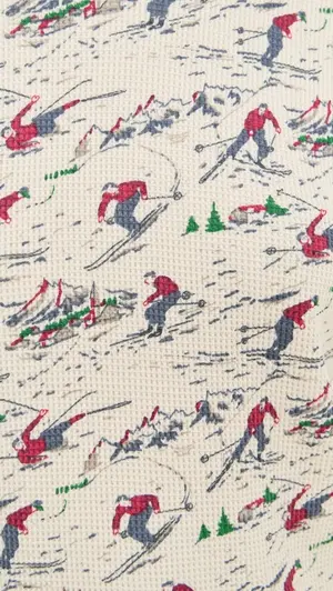 THE GREAT. OUTDOORS The Classic Crew Thermal