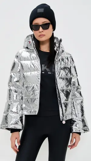 Perfect Moment Polar Flare Ski Jacket Iii - Silver
