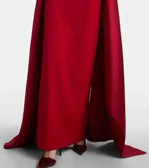 Solace London Olivia Satin-trimmed Gown - Red