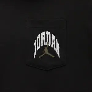 JORDAN Brooklyn Long-sleeve Pocket Crew Neck - Black