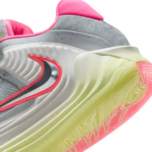Nike Giannis Freak Basketball Shoes - Grey