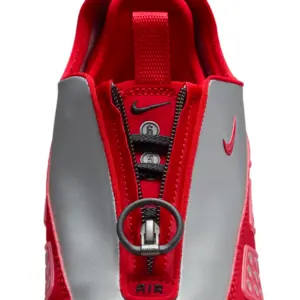 Nike Air Max Sndr Sneakers - Grey