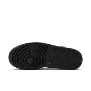 JORDAN 1 Mid Se Sneakers