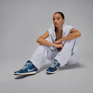 JORDAN 1 Mid Se Sneakers