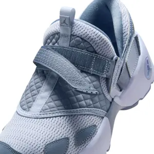 JORDAN Trunner Lx Shoes - Grey