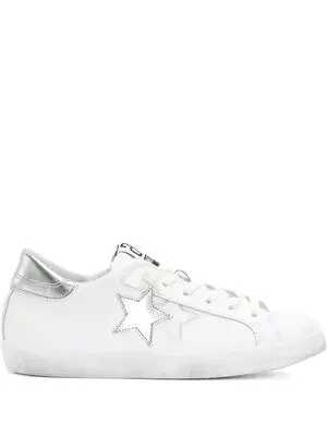 2 STAR Prime Star Sneakers