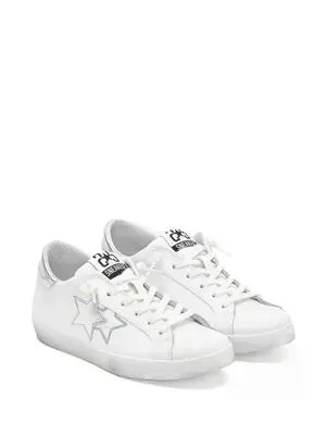 2 STAR Prime Star Sneakers