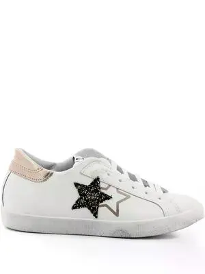 2 STAR Prime Star Sneakers