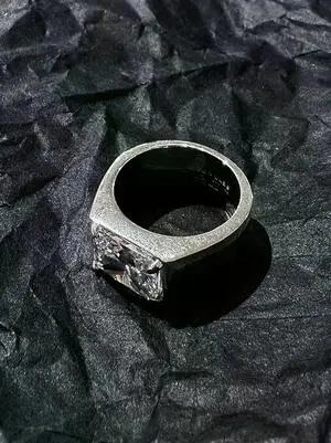 HATTON LABS Crystal-embellished Band Ring
