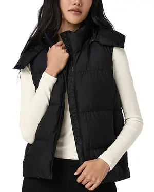 Vuori Quilted Outerwear For Women
