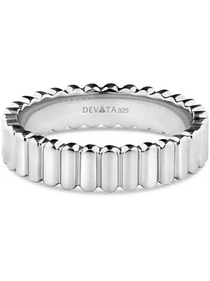DEVATA Ribbed Band Ring - Silver