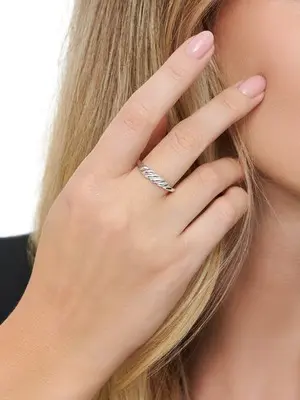 DEVATA Rope Ring