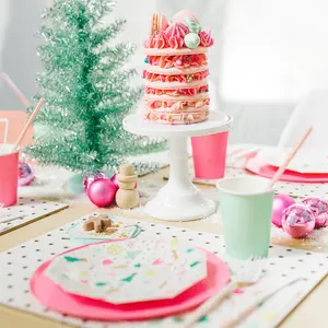 DAYDREAM SOCIETY Merry + Bright Holiday Plates