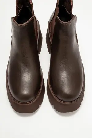 FOREVER & ALWAYS SHOES Leather Platform Chelsea Boots - Brown Leather