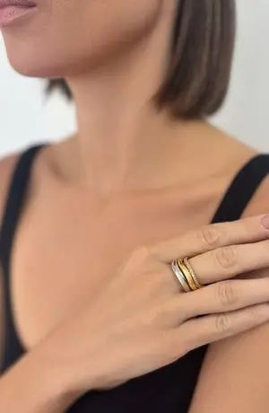 ST. MORAN Set Of 3 Wavy Band Rings