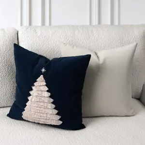 Elaine Smith Fraser Fir Handmade Applique Woven Accent Holiday Pillow