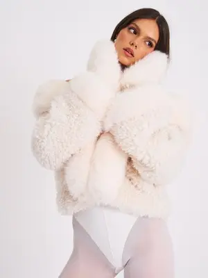 MISS CIRCLE NEW YORK Katia Faux Fur Mittens