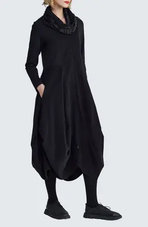 LUUKAA Tenebria Long Balloon Dress