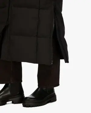 QUARTZ CO. Sofia Hooded Down Winter Jacket