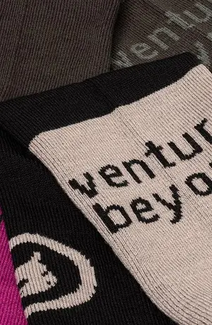 BACKCOUNTRY Venture Beyond Merino Blend Ski Socks - Black/fallen Rock