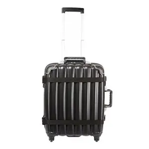 VINGARDEVALISE Petite 8-bottle Wine Suitcase - Black