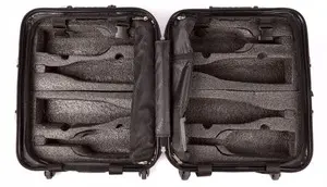 VINGARDEVALISE Petite 8-bottle Wine Suitcase - Black