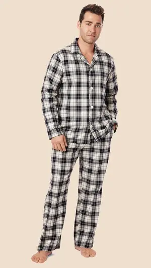 THE CAT'S PAJAMAS Flannel Pajama Set - Denmark