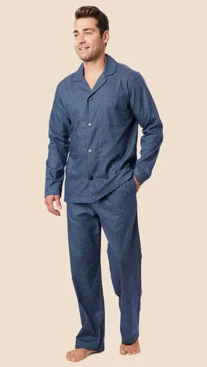 THE CAT'S PAJAMAS Flannel Pajama Set - Lisbon