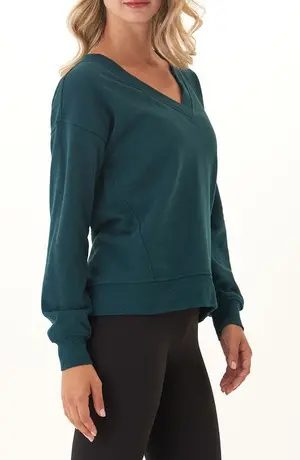 THREADS 4 THOUGHT Elisha V-neck Fleece Sweatshirt - Serrano