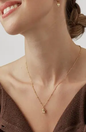 Estée Lauder Lucky Cat Pendant Necklace