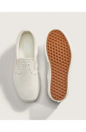 VANS Classic Slip-on Platform Sneakers