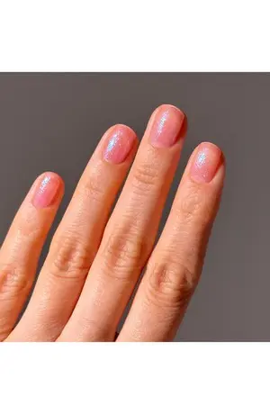 LONDONTOWN Glow Getter Nail Luminizer - Prism