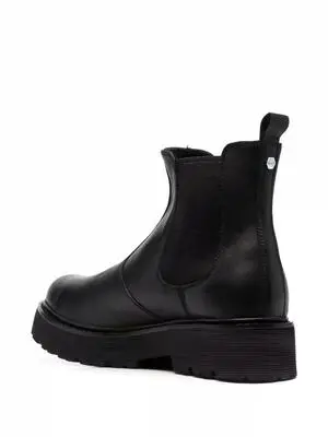 CULT Chelsea Boots