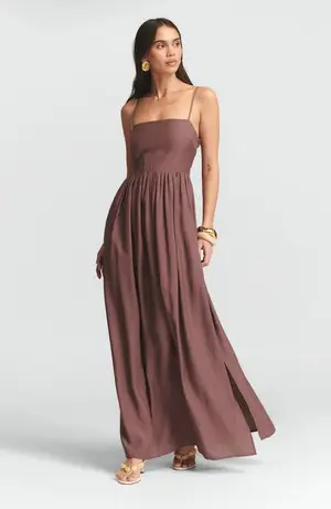 St Mrlo Flowy Dresses