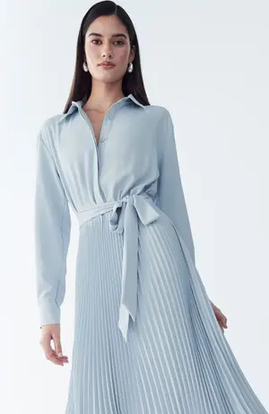 WILLA Mckenzi Midi Dress With Pleated Skirt - Sky