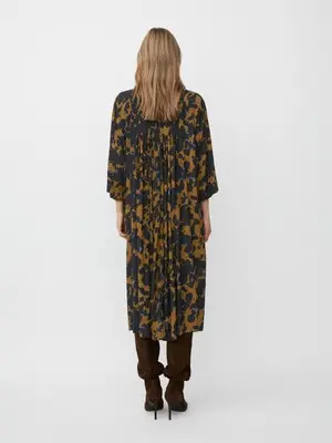 MASAI COPENHAGEN Manadyne V-neck A-shape Midi Dress