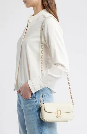 Marc Jacobs The J Marc Pebble Crossbody Bag - Cloud White