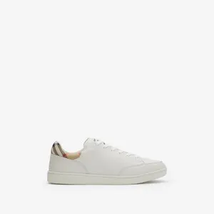 Burberry Set Leather Sneakers - Porcelain White/sand Beige