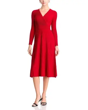 T Tahari V Neck Day Dresses