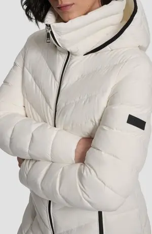 Dkny Hooded Chevron Puffer Jacket - Pearl