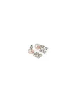 Off-White Arrow Pearl Earrings