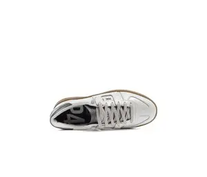 P448 Monza Low Top Sneaker - Metal/white