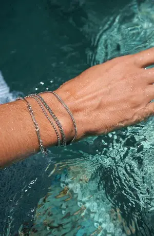 Estée Lauder Spiga Chain Bracelet